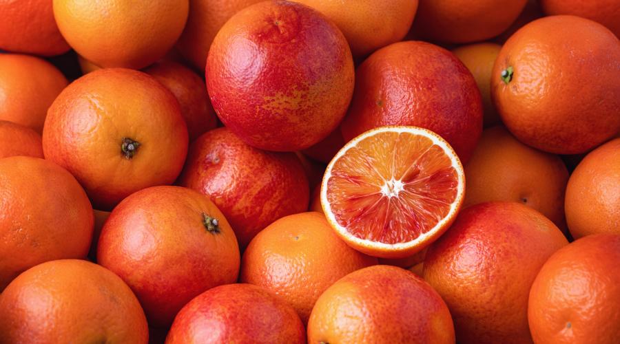 35 Popular Red Fruits Around the World - Richmond Mom